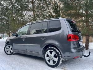 Volkswagen Touran 2012 in Kaunas, with an engine capacity of 2.00 L and mileage of 287 thousand km for 6500 €, photo 14 on AUTOMOTO.COM.LV