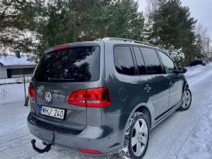Volkswagen Touran 2012 in Kaunas, with an engine capacity of 2.00 L and mileage of 287 thousand km for 6500 €, photo 16 on AUTOMOTO.COM.LV