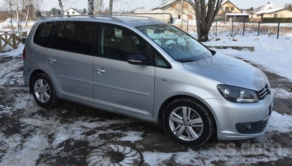 Volkswagen Touran 2012 Jelgava, ar dzinēja tilpumu 2.00 L un nobraukumu 283 tūkst. km par 5760 €, foto 5 vietnē AUTOMOTO.COM.LV