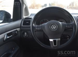 Volkswagen Touran 2012 Jelgava, ar dzinēja tilpumu 2.00 L un nobraukumu 283 tūkst. km par 5760 €, foto 12 vietnē AUTOMOTO.COM.LV