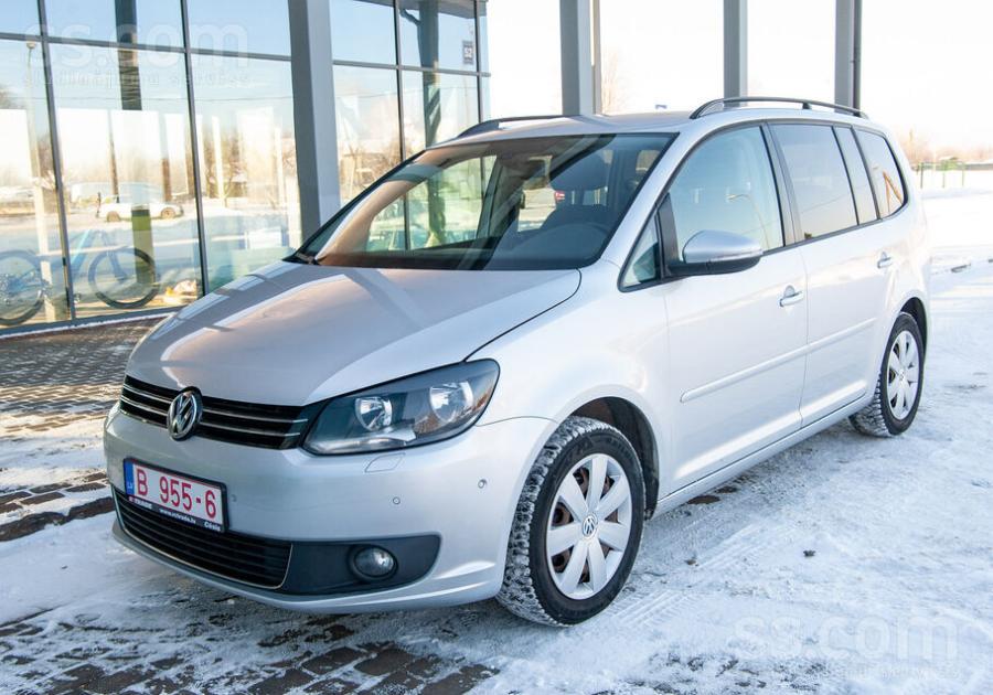 Volkswagen Touran 2012 Cēsis, ar dzinēja tilpumu 1.60 L un nobraukumu 263 tūkst. km par 6750 €, foto 2 vietnē AUTOMOTO.COM.LV