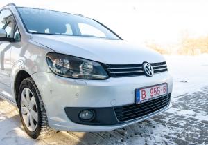 Volkswagen Touran 2012 Cēsis, ar dzinēja tilpumu 1.60 L un nobraukumu 263 tūkst. km par 6750 €, foto 9 vietnē AUTOMOTO.COM.LV