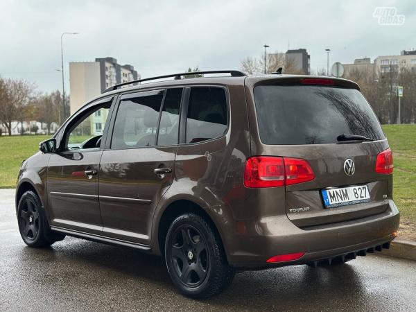 Volkswagen Touran 2012 Kauņa, ar dzinēja tilpumu 1.60 L un nobraukumu 362 tūkst. km par 5500 €, foto 4 vietnē AUTOMOTO.COM.LV