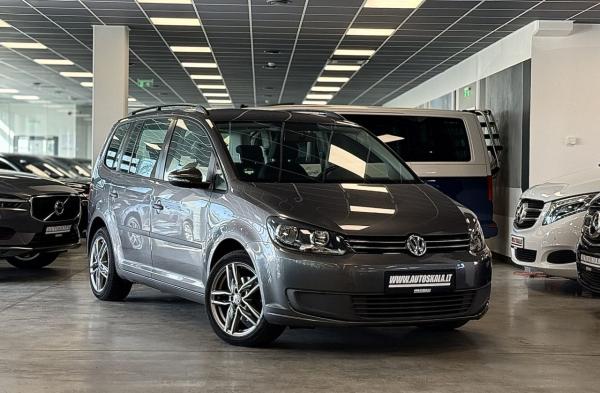 Volkswagen Touran 2012 in Klaipeda, with an engine capacity of 1.60 L and mileage of 198 thousand km for 6950 €, photo 2 on AUTOMOTO.COM.LV