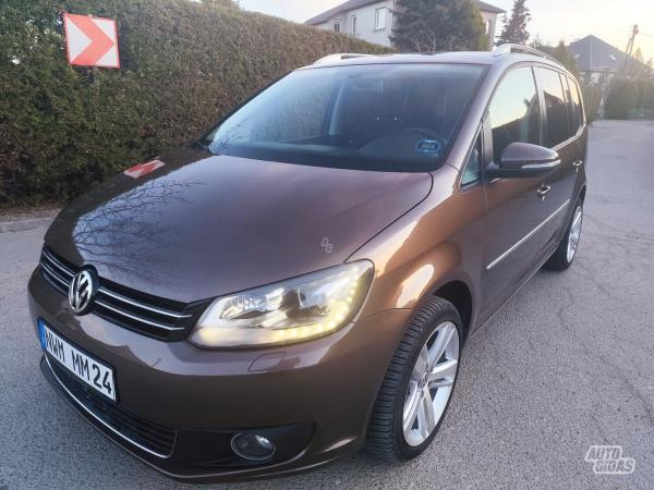 Volkswagen Touran 2012 in Mazeikiai, with an engine capacity of 1.60 L and mileage of 237 thousand km for 6500 €, photo 2 on AUTOMOTO.COM.LV