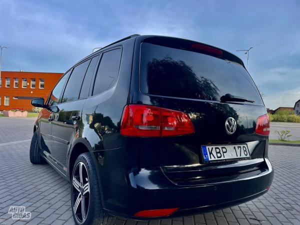 Volkswagen Touran 2012 Kauņa, ar dzinēja tilpumu 1.60 L un nobraukumu 354 tūkst. km par 4750 €, foto 4 vietnē AUTOMOTO.COM.LV