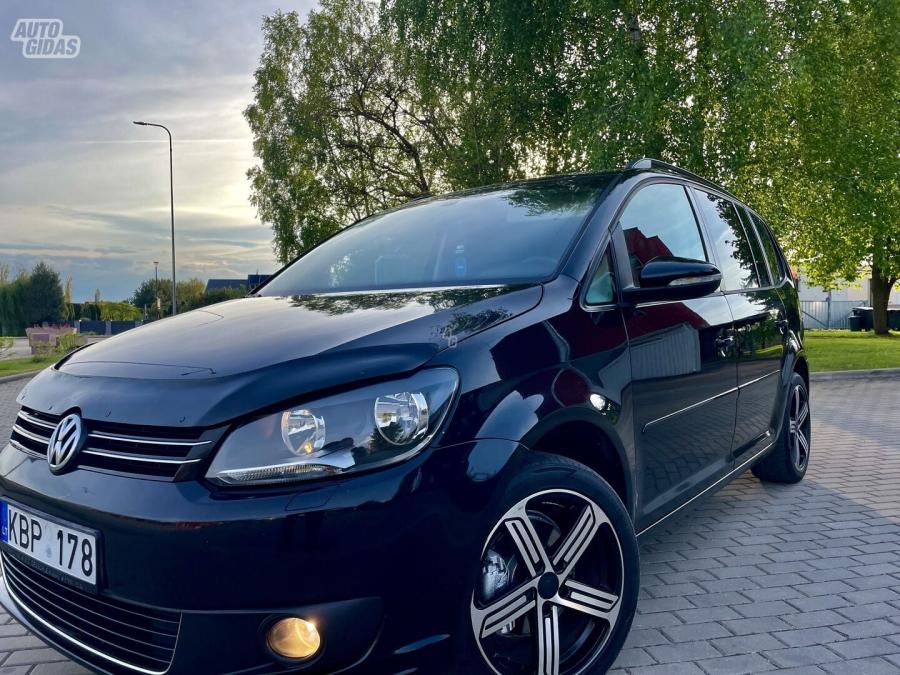 Volkswagen Touran 2012 Kauņa, ar dzinēja tilpumu 1.60 L un nobraukumu 354 tūkst. km par 4750 €, foto 28 vietnē AUTOMOTO.COM.LV