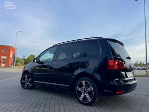 Volkswagen Touran 2012 Kauņa, ar dzinēja tilpumu 1.60 L un nobraukumu 354 tūkst. km par 4750 €, foto 33 vietnē AUTOMOTO.COM.LV