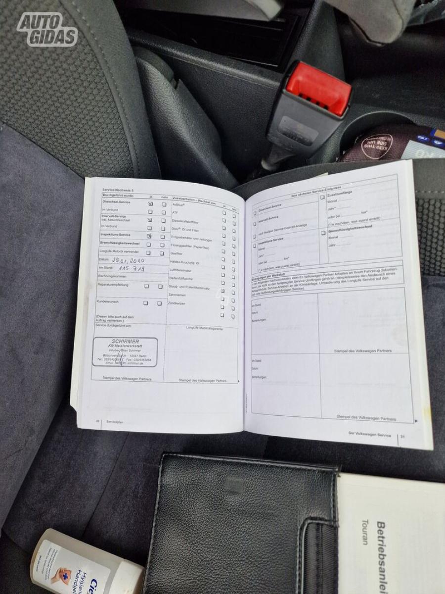 Volkswagen Touran 2012 in Vilnius, with an engine capacity of 1.60 L and mileage of 185 thousand km for 6890 €, photo 24 on AUTOMOTO.COM.LV