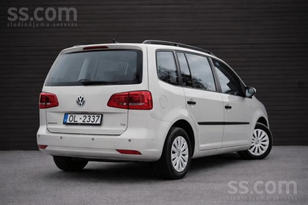 Volkswagen Touran 2012 in Riga, with an engine capacity of 1.40 L and mileage of 285 thousand km for 6490 €, photo 4 on AUTOMOTO.COM.LV