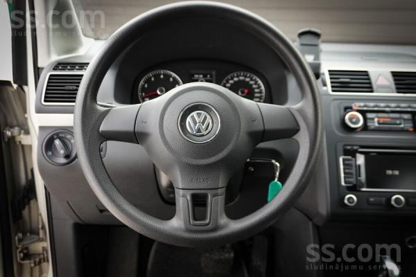 Volkswagen Touran 2012 in Riga, with an engine capacity of 1.40 L and mileage of 285 thousand km for 6490 €, photo 5 on AUTOMOTO.COM.LV