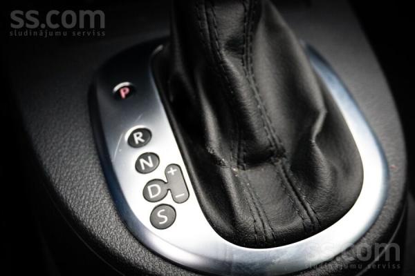 Volkswagen Touran 2012 in Riga, with an engine capacity of 1.40 L and mileage of 285 thousand km for 6490 €, photo 9 on AUTOMOTO.COM.LV