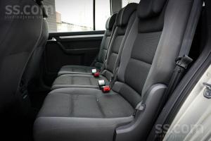 Volkswagen Touran 2012 in Riga, with an engine capacity of 1.40 L and mileage of 285 thousand km for 6490 €, photo 15 on AUTOMOTO.COM.LV