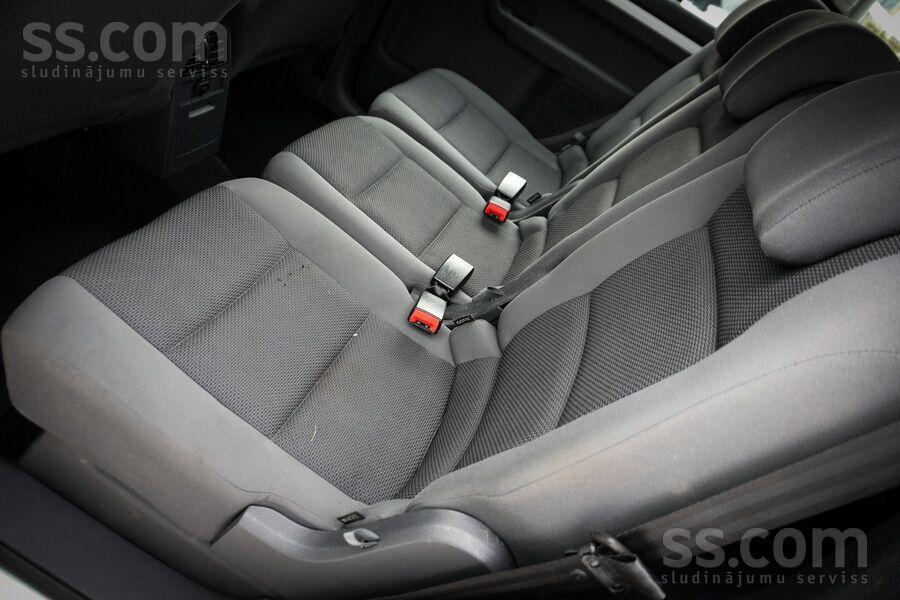 Volkswagen Touran 2012 in Riga, with an engine capacity of 1.40 L and mileage of 285 thousand km for 6490 €, photo 16 on AUTOMOTO.COM.LV