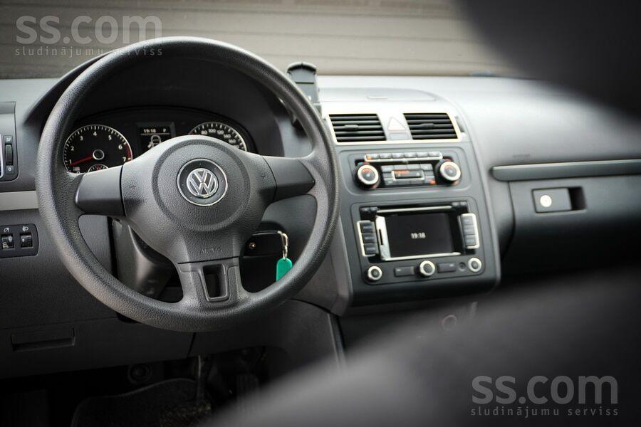 Volkswagen Touran 2012 in Riga, with an engine capacity of 1.40 L and mileage of 285 thousand km for 6490 €, photo 17 on AUTOMOTO.COM.LV