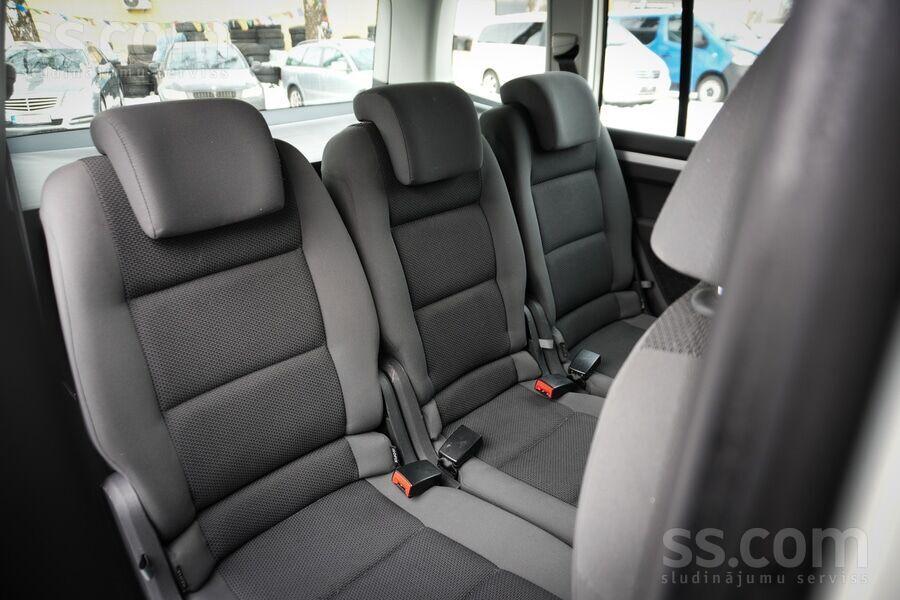 Volkswagen Touran 2012 in Riga, with an engine capacity of 1.40 L and mileage of 285 thousand km for 6490 €, photo 19 on AUTOMOTO.COM.LV