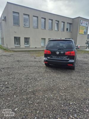 Фольксваген Туран 2012 в Кельме, объемом двигателя 1.60 л и пробегом 285 тыс. км за 4850 €, фото 7 на AUTOMOTO.COM.LV