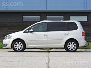 Volkswagen Touran 2012 Rīga, ar dzinēja tilpumu 1.60 L un nobraukumu 367 tūkst. km par 5990 €, foto 5 vietnē AUTOMOTO.COM.LV