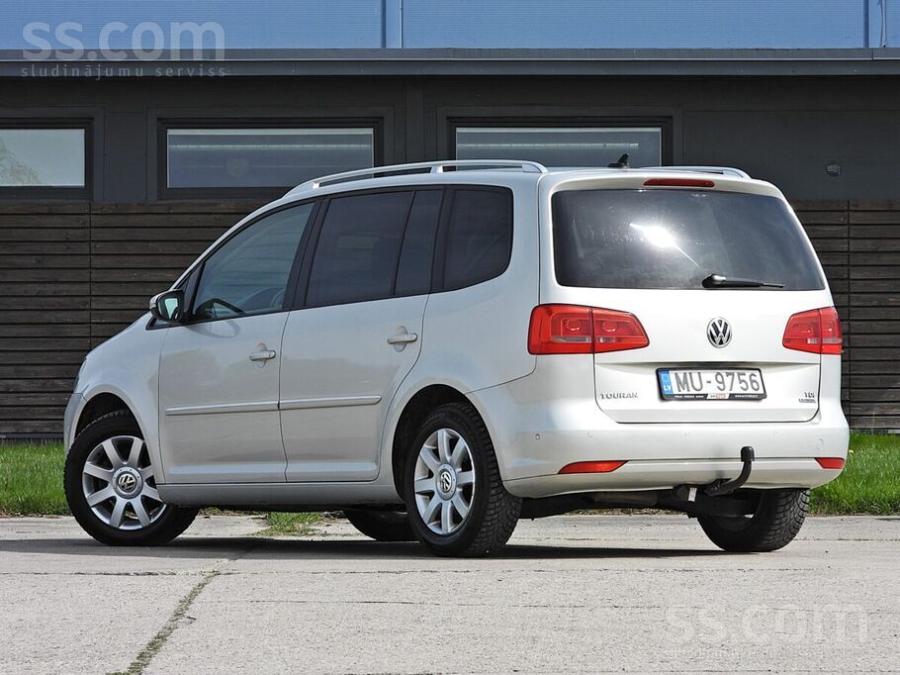 Volkswagen Touran 2012 Rīga, ar dzinēja tilpumu 1.60 L un nobraukumu 367 tūkst. km par 5990 €, foto 6 vietnē AUTOMOTO.COM.LV