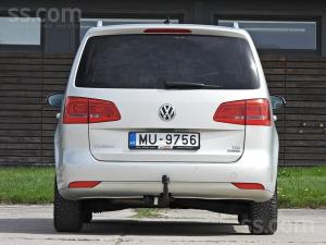 Volkswagen Touran 2012 Rīga, ar dzinēja tilpumu 1.60 L un nobraukumu 367 tūkst. km par 5990 €, foto 7 vietnē AUTOMOTO.COM.LV