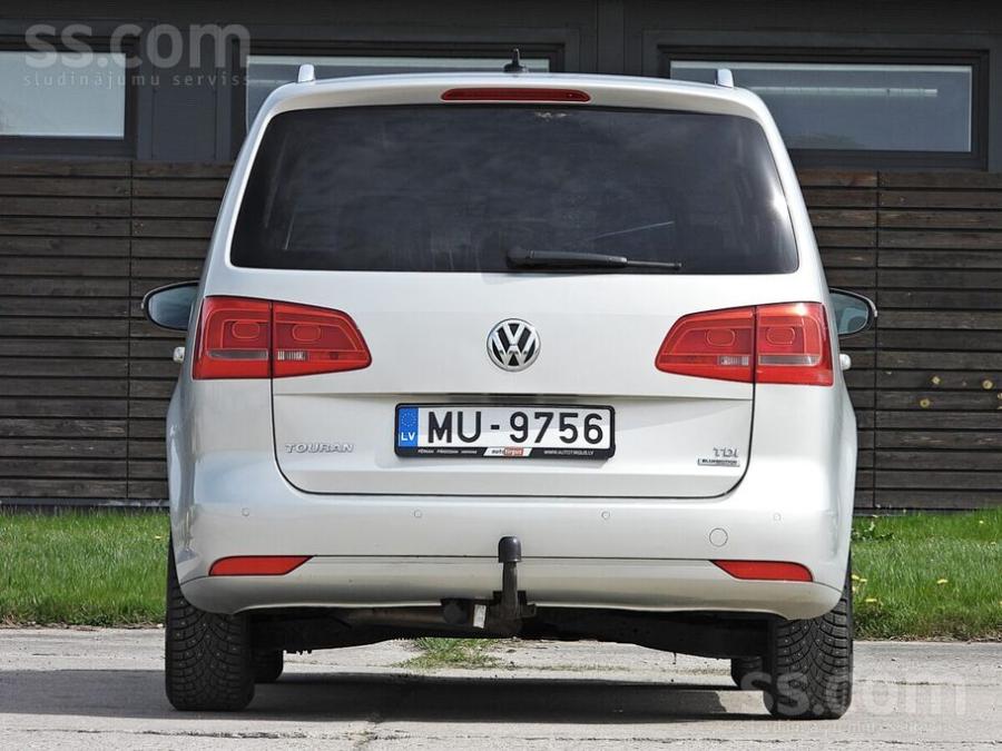 Volkswagen Touran 2012 Rīga, ar dzinēja tilpumu 1.60 L un nobraukumu 367 tūkst. km par 5990 €, foto 7 vietnē AUTOMOTO.COM.LV