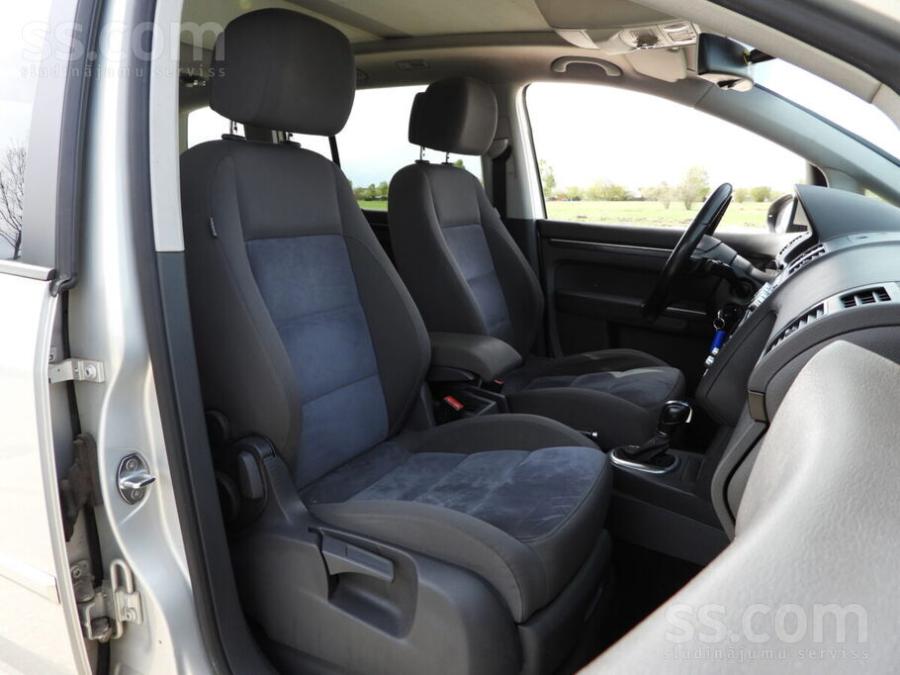 Volkswagen Touran 2012 Rīga, ar dzinēja tilpumu 1.60 L un nobraukumu 367 tūkst. km par 5990 €, foto 15 vietnē AUTOMOTO.COM.LV