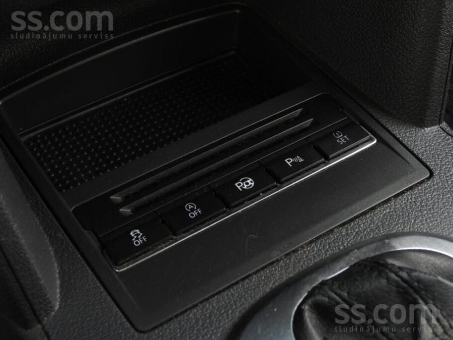 Volkswagen Touran 2012 Rīga, ar dzinēja tilpumu 1.60 L un nobraukumu 367 tūkst. km par 5990 €, foto 22 vietnē AUTOMOTO.COM.LV