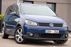 Volkswagen Touran 2012 in Tukums, with an engine capacity of 2.00 L and mileage of 296 thousand km for 8900 €, photo  on AUTOMOTO.COM.LV