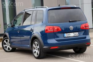 Volkswagen Touran 2012 Tukums, ar dzinēja tilpumu 2.00 L un nobraukumu 296 tūkst. km par 8900 €, foto 6 vietnē AUTOMOTO.COM.LV