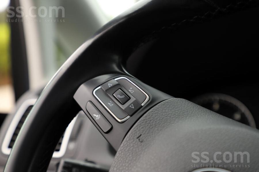 Volkswagen Touran 2012 Tukums, ar dzinēja tilpumu 2.00 L un nobraukumu 296 tūkst. km par 8900 €, foto 16 vietnē AUTOMOTO.COM.LV