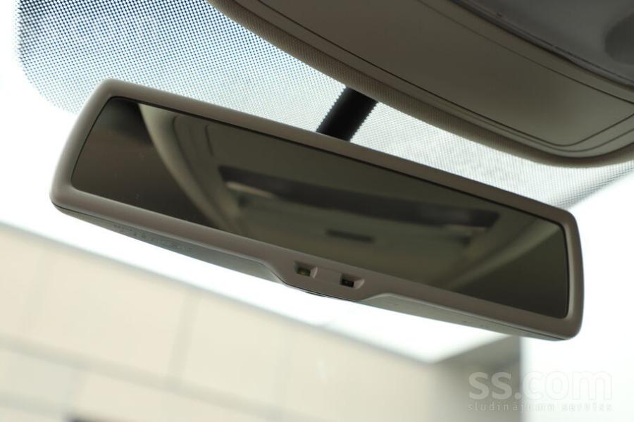 Volkswagen Touran 2012 Tukums, ar dzinēja tilpumu 2.00 L un nobraukumu 296 tūkst. km par 8900 €, foto 17 vietnē AUTOMOTO.COM.LV