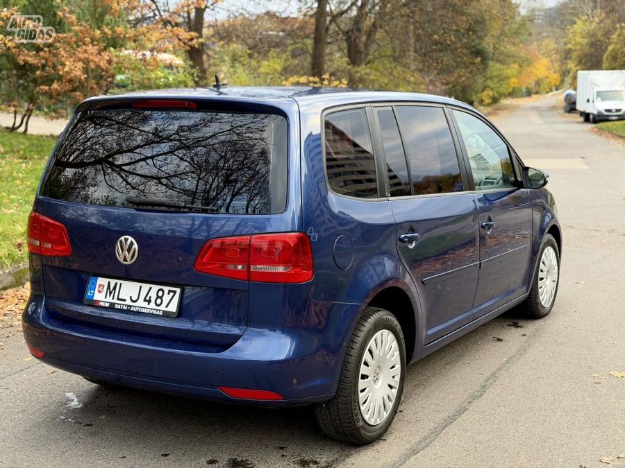 Фольксваген Туран 2012 в Вильнюс, объемом двигателя 1.60 л и пробегом 304 тыс. км за 3300 €, фото 9 на AUTOMOTO.COM.LV
