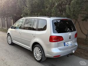 Volkswagen Touran 2013 in Kaunas, with an engine capacity of 1.60 L and mileage of 324 thousand km for 4690 €, photo 3 on AUTOMOTO.COM.LV