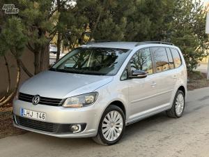 Volkswagen Touran 2013 in Kaunas, with an engine capacity of 1.60 L and mileage of 324 thousand km for 4690 €, photo 4 on AUTOMOTO.COM.LV