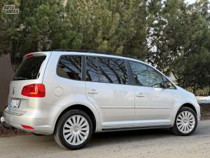 Volkswagen Touran 2013 in Kaunas, with an engine capacity of 1.60 L and mileage of 324 thousand km for 4690 €, photo 7 on AUTOMOTO.COM.LV