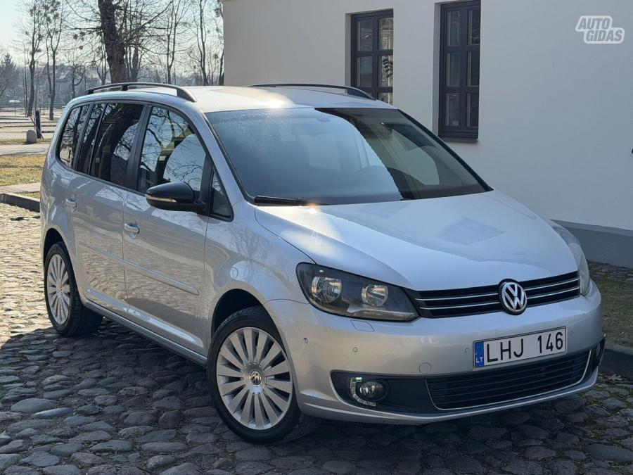 Volkswagen Touran 2013 in Kaunas, with an engine capacity of 1.60 L and mileage of 324 thousand km for 4690 €, photo 10 on AUTOMOTO.COM.LV