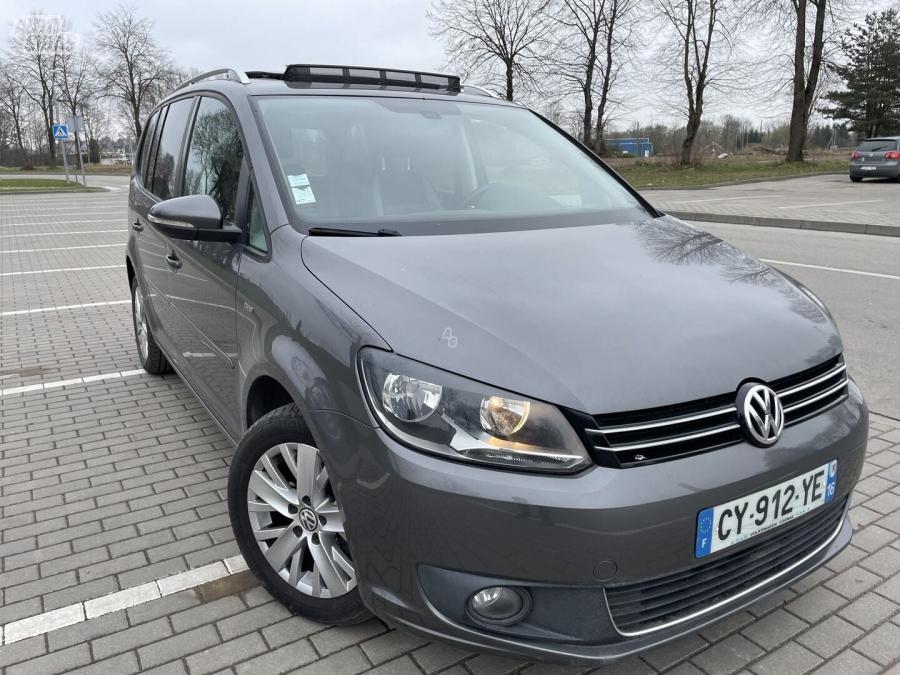Volkswagen Touran 2013 in Taurage, with an engine capacity of 1.60 L and mileage of 183 thousand km for 5500 €, photo 1 on AUTOMOTO.COM.LV