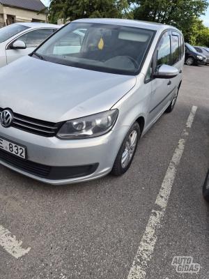 Volkswagen Touran 2013 Kazlų Rūda, ar dzinēja tilpumu 1.60 L un nobraukumu 2000 tūkst. km par 4000 €, foto 3 vietnē AUTOMOTO.COM.LV