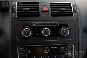 Volkswagen Touran 2013 in Riga, with an engine capacity of 2.00 L and mileage of 360 thousand km for 4990 €, photo 17 on AUTOMOTO.COM.LV