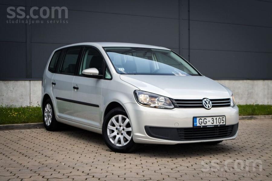 Volkswagen Touran 2013 in Riga, with an engine capacity of 1.60 L and mileage of 119 thousand km for 7490 €, photo 4 on AUTOMOTO.COM.LV