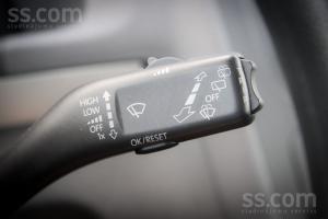 Volkswagen Touran 2013 in Riga, with an engine capacity of 1.60 L and mileage of 119 thousand km for 7490 €, photo 22 on AUTOMOTO.COM.LV