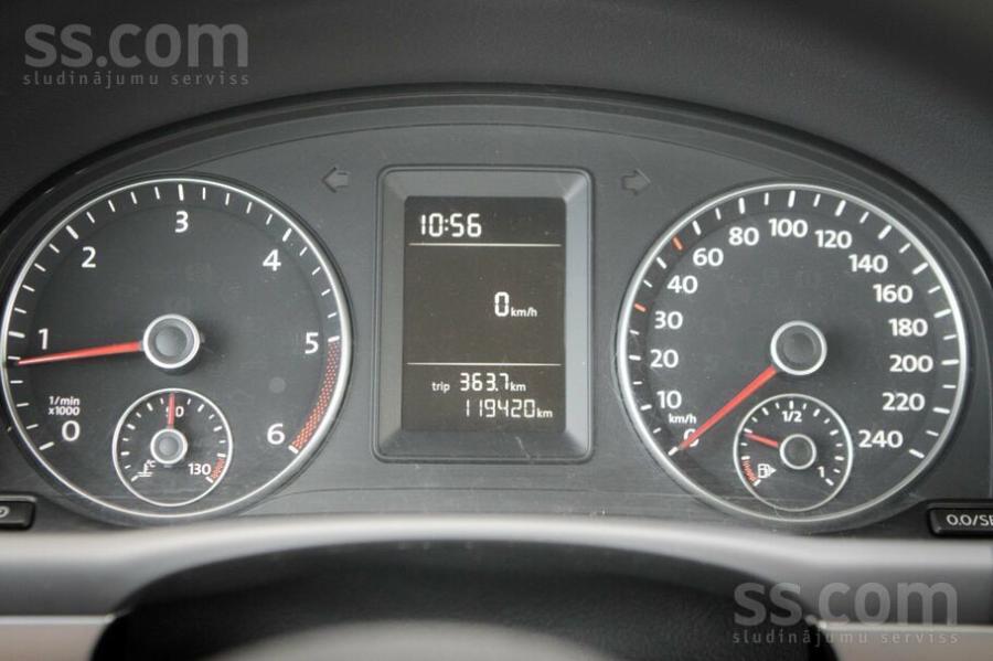Volkswagen Touran 2013 in Riga, with an engine capacity of 1.60 L and mileage of 119 thousand km for 7490 €, photo 24 on AUTOMOTO.COM.LV