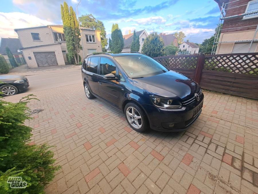 Volkswagen Touran 2013 in Birzai, with an engine capacity of 2.00 L and mileage of 279 thousand km for 4850 €, photo 20 on AUTOMOTO.COM.LV