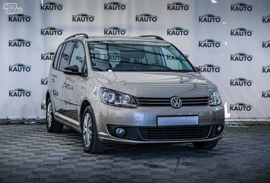 Volkswagen Touran 2013 in Kaunas, with an engine capacity of 1.60 L and mileage of 233 thousand km for 7390 €, photo 3 on AUTOMOTO.COM.LV