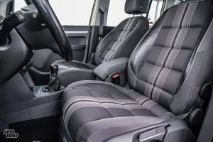 Volkswagen Touran 2013 in Kaunas, with an engine capacity of 1.60 L and mileage of 233 thousand km for 7390 €, photo 7 on AUTOMOTO.COM.LV