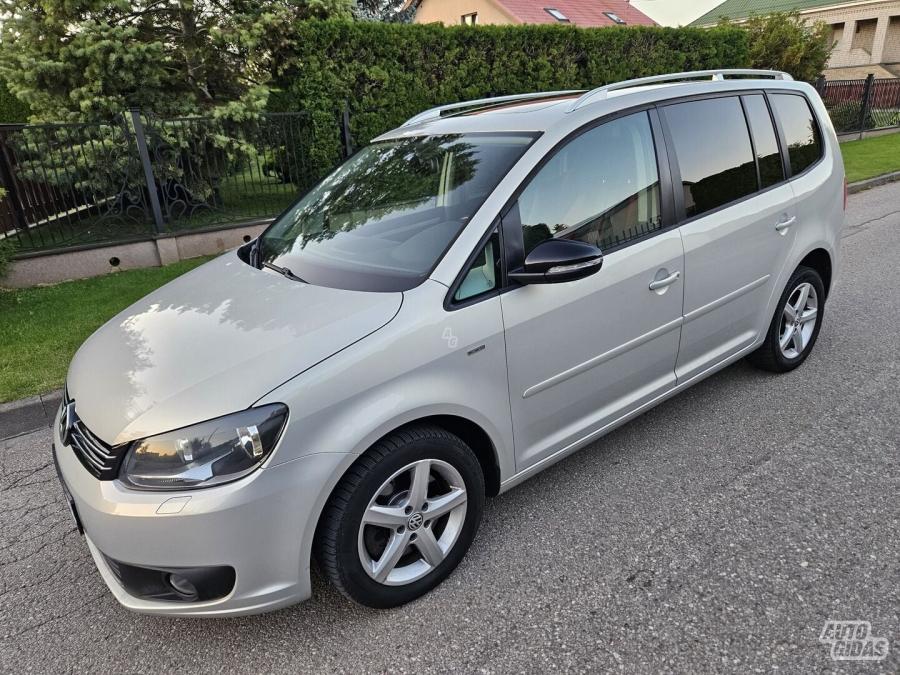 Volkswagen Touran 2013 in Mazeikiai, with an engine capacity of 2.00 L and mileage of 243 thousand km for 6200 €, photo 1 on AUTOMOTO.COM.LV