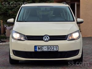 Volkswagen Touran 2013 in Riga, with an engine capacity of 1.60 L and mileage of 434 thousand km for 2450 €, photo 9 on AUTOMOTO.COM.LV