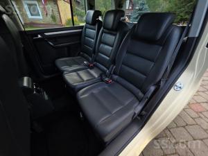 Volkswagen Touran 2013 in Riga, with an engine capacity of 1.60 L and mileage of 434 thousand km for 2450 €, photo 17 on AUTOMOTO.COM.LV