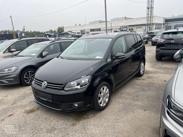 Volkswagen Touran 2013 in Panevezys, with an engine capacity of 1.60 L and mileage of 221 thousand km for 4900 €, photo 1 on AUTOMOTO.COM.LV