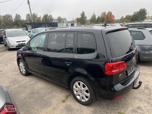 Volkswagen Touran 2013 in Panevezys, with an engine capacity of 1.60 L and mileage of 221 thousand km for 4900 €, photo 6 on AUTOMOTO.COM.LV